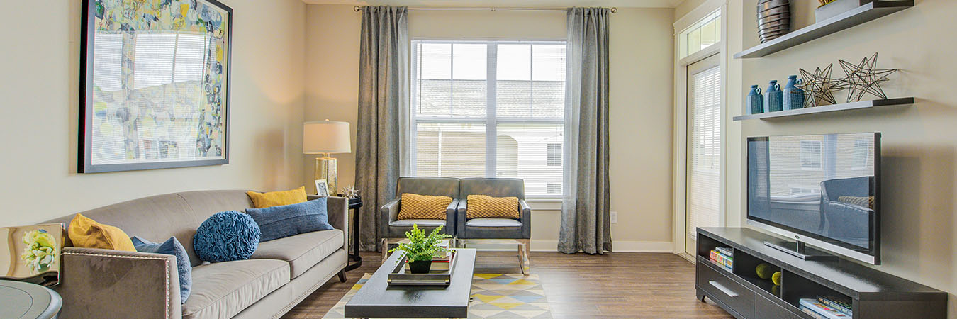 How To Host A Party In A Small Apartment In Carmel | North Haven Apartments